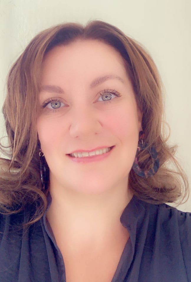 Empowering Women through Digital Marketing: Sonya's Story